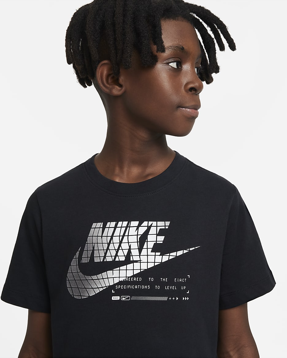 เสื้อยืดเด็กโต Nike Sportswear (ชาย) Nike TH