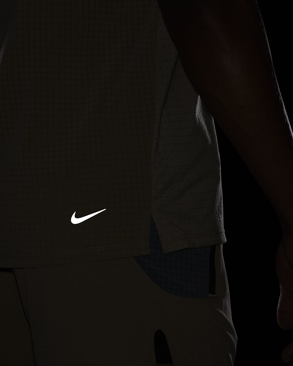 Nike Trail Solar Chase Men's Dri-FIT Short-Sleeve Running Top. Nike.com