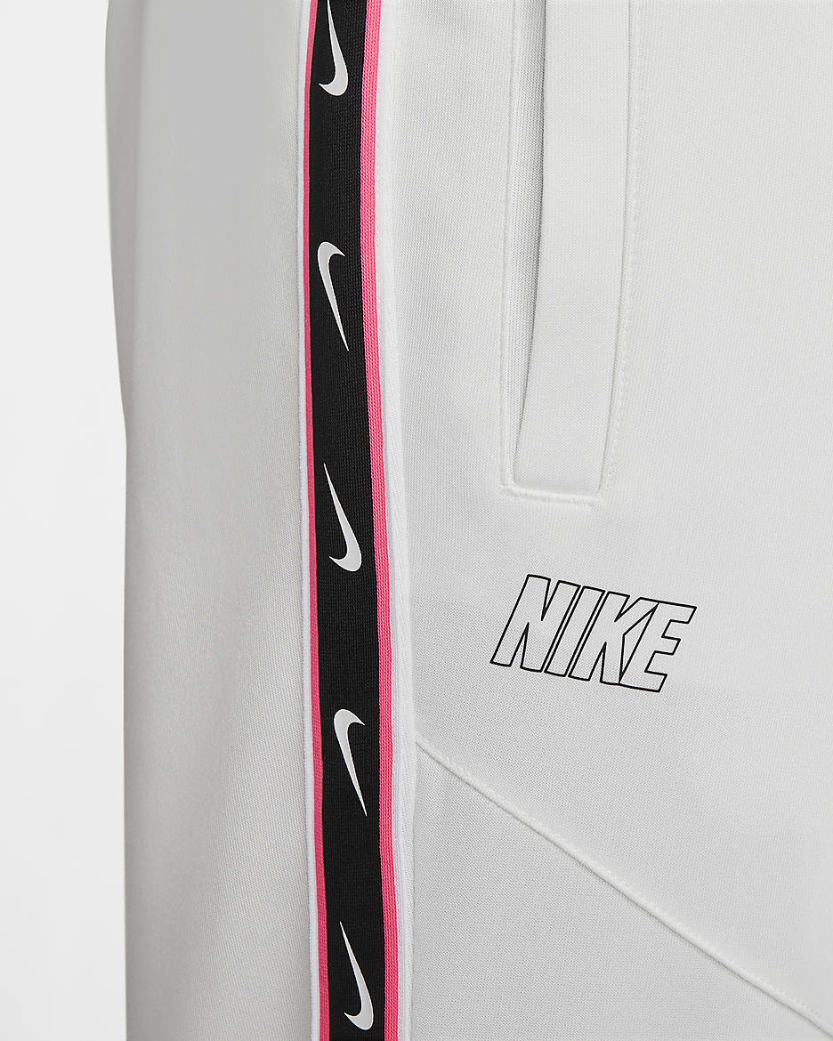 Nike Sportswear Repeat Men's Joggers. Nike SK