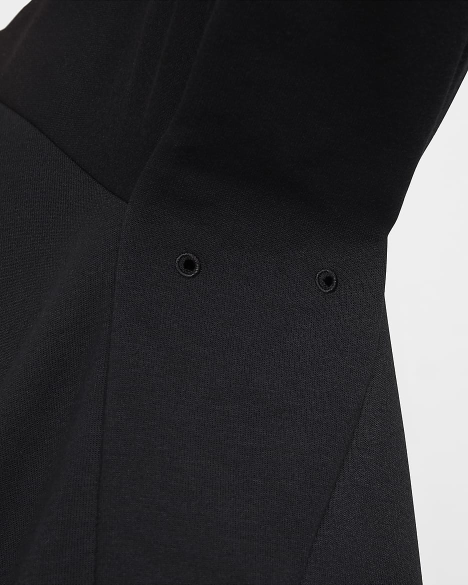 Nike Primary Men's Dri-FIT UV Versatile Crew. Nike HR