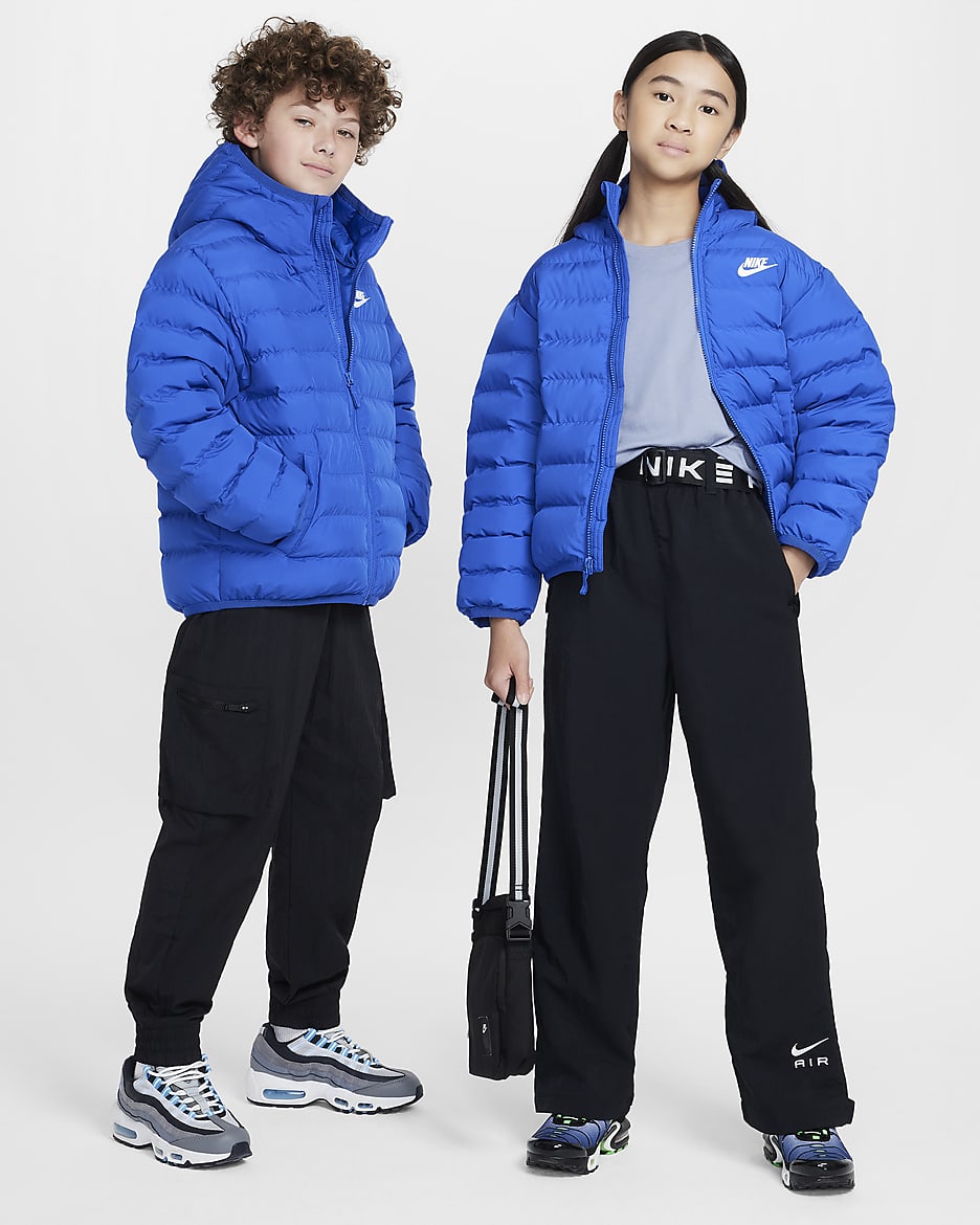 Nike Sportswear Lightweight Synthetic Fill Older Kids' Loose Hooded ...