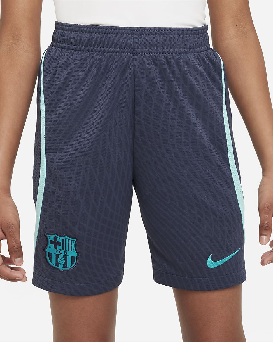 F.C. Barcelona Strike Third Older Kids' Nike Dri-FIT Football Knit Shorts. Nike IL