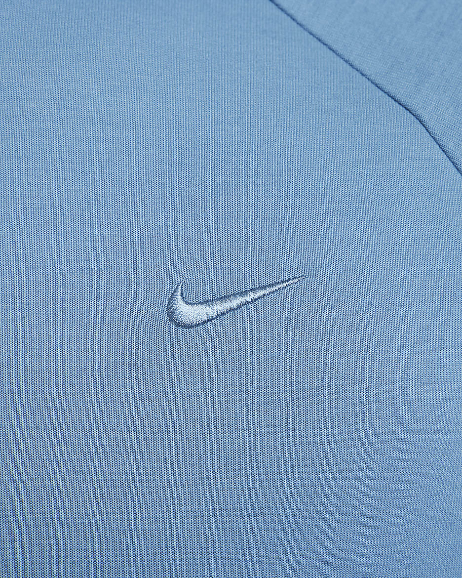 Nike Primary Fleece Men's Dri-FIT UV Versatile Crew. Nike IE