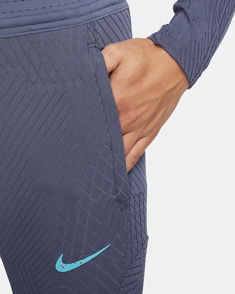 F.C. Barcelona Strike Elite Third Men's Nike Dri-FIT ADV Football Pants. Nike IL