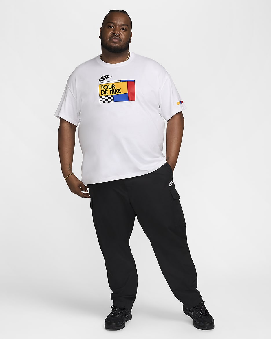 Nike Sportswear Men's T-Shirt. Nike.com