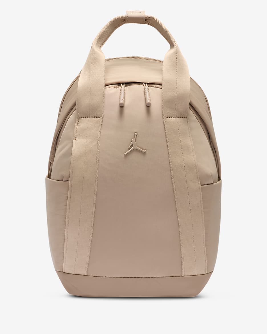 Jordan Alpha Mochila mini (9 l). Nike ES