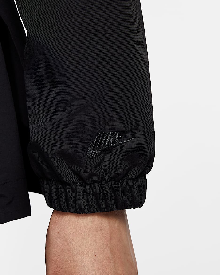 Nike Sportswear Women's Woven Jacket. Nike VN