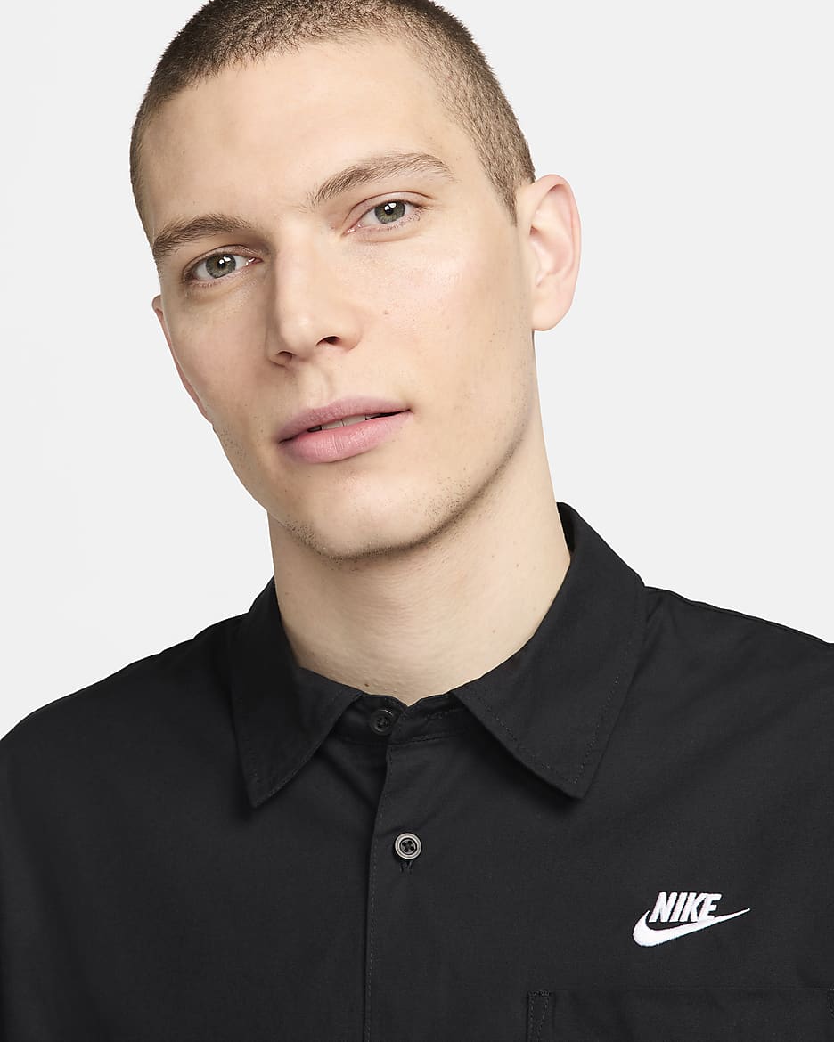 Nike Club Men's Short-Sleeve Oxford Button-Up Shirt. Nike.com