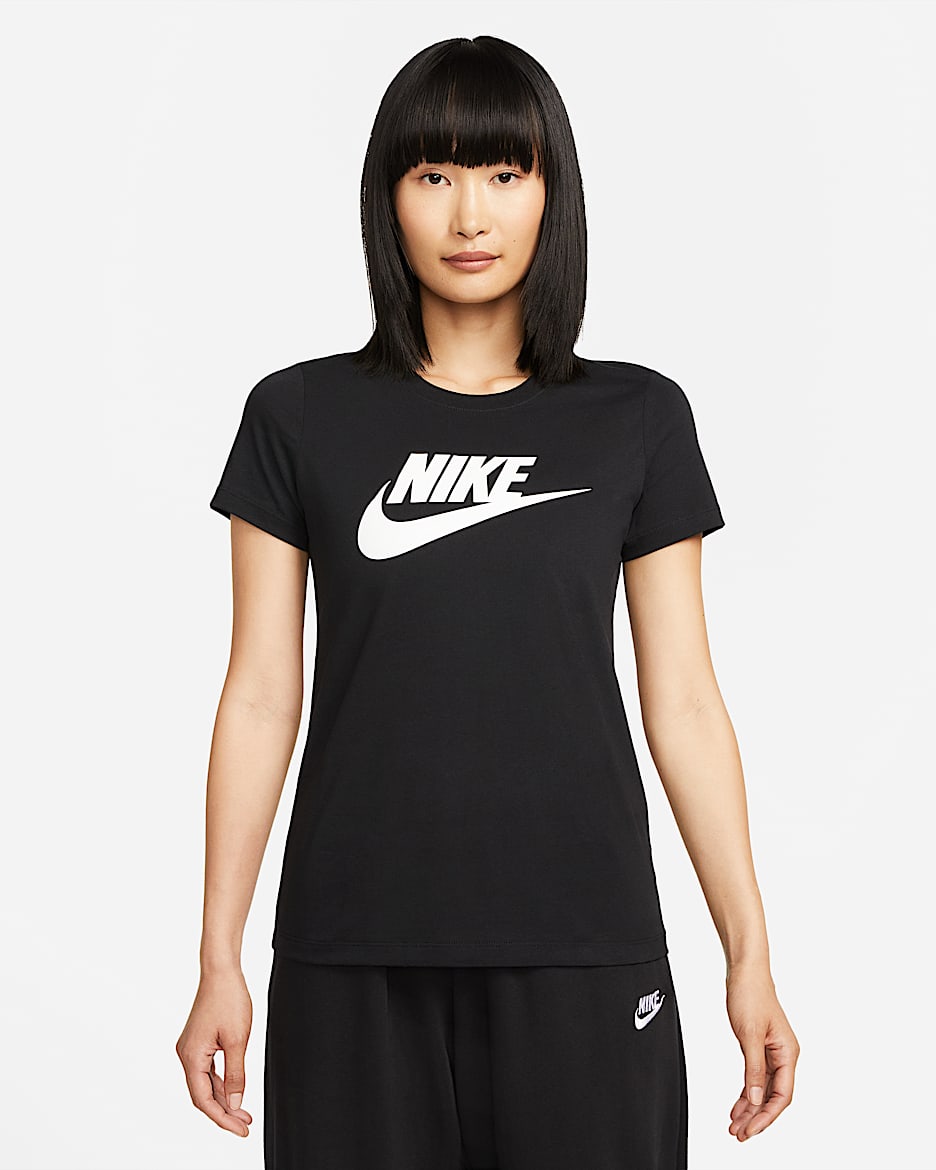 Nike Sportswear Essentials Women's Logo T-Shirt. Nike PH