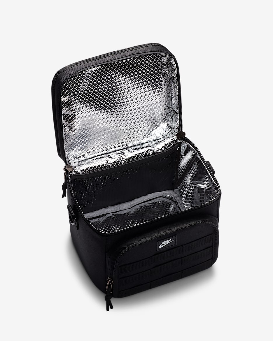 Nike Futura Sportswear Lunch Tote Lunch Bag (6.75L). Nike.com
