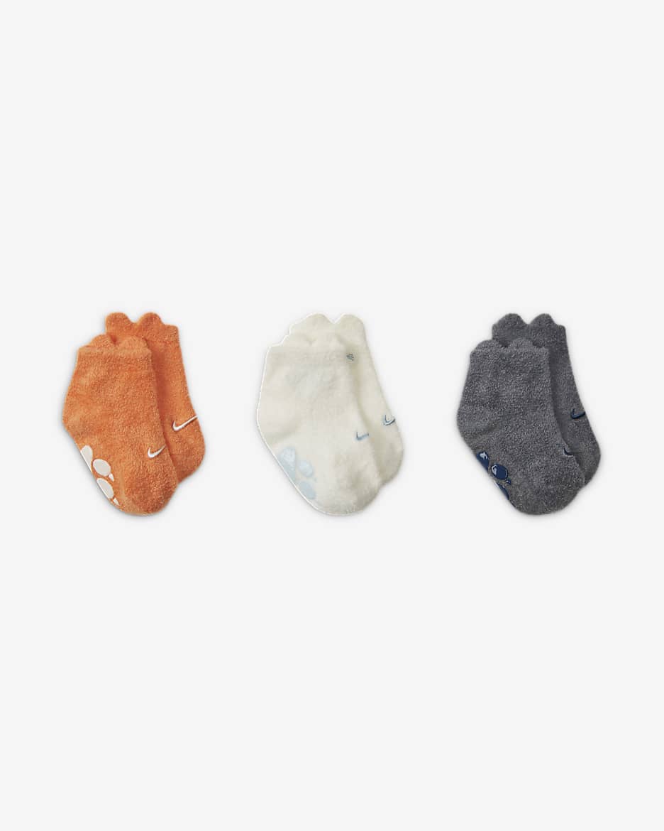 Nike Track Pack Gripper Socks (3 Pairs) Baby Socks. Nike JP