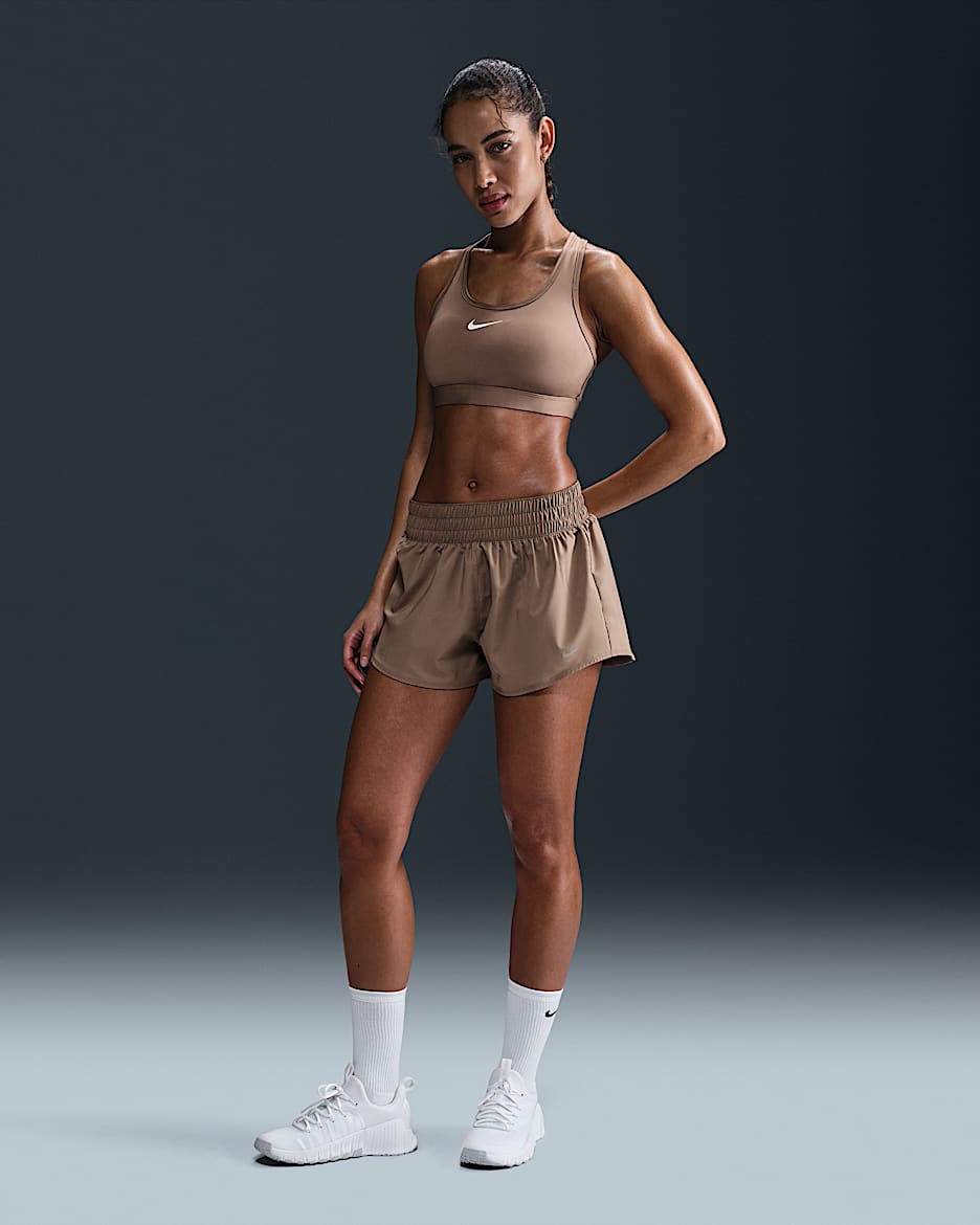 Nike Swoosh Medium-Support Women's Padded Sports Bra. Nike RO