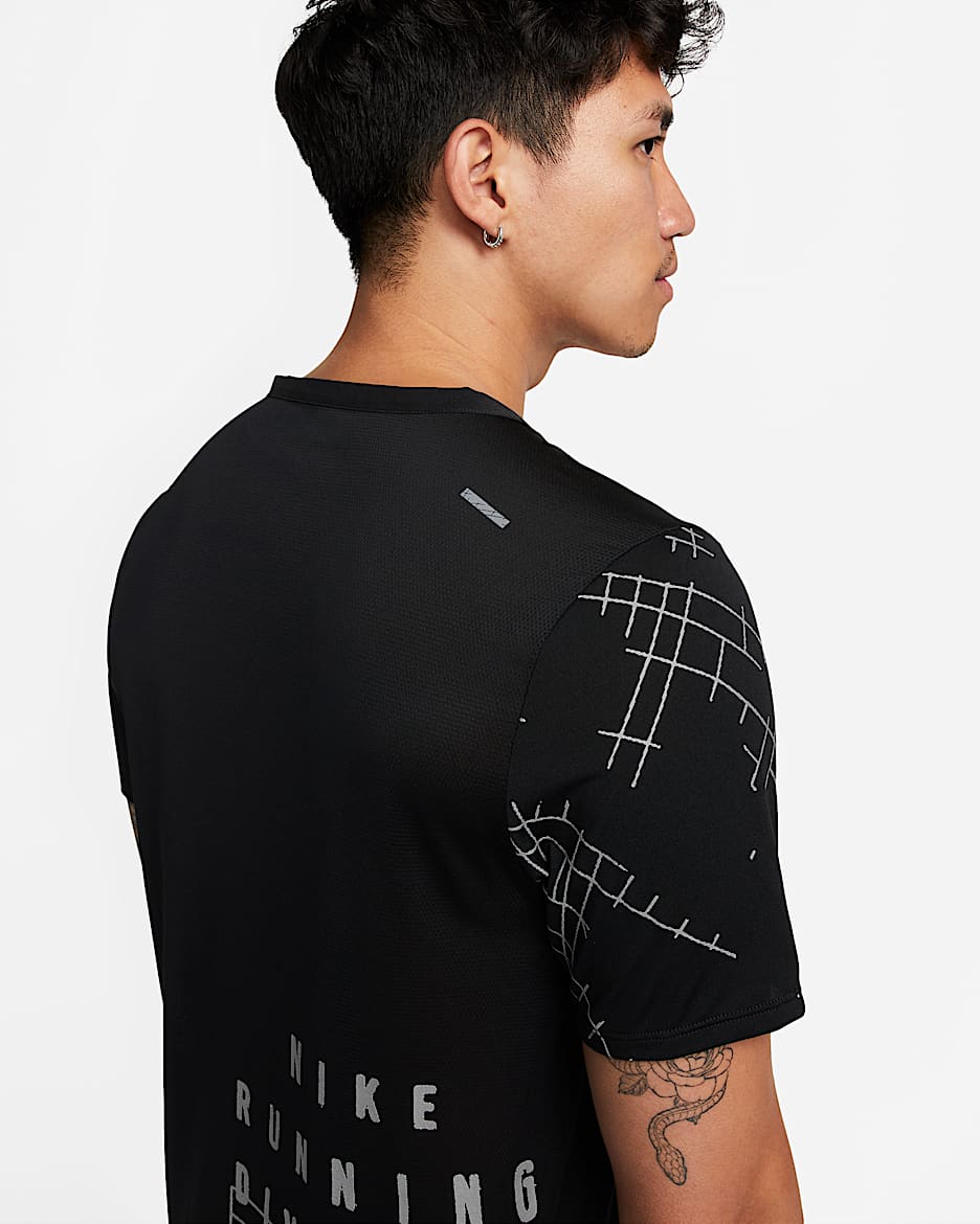 Nike Dri-FIT Run Division Rise 365 Men's Flash Short-Sleeve Running Top ...