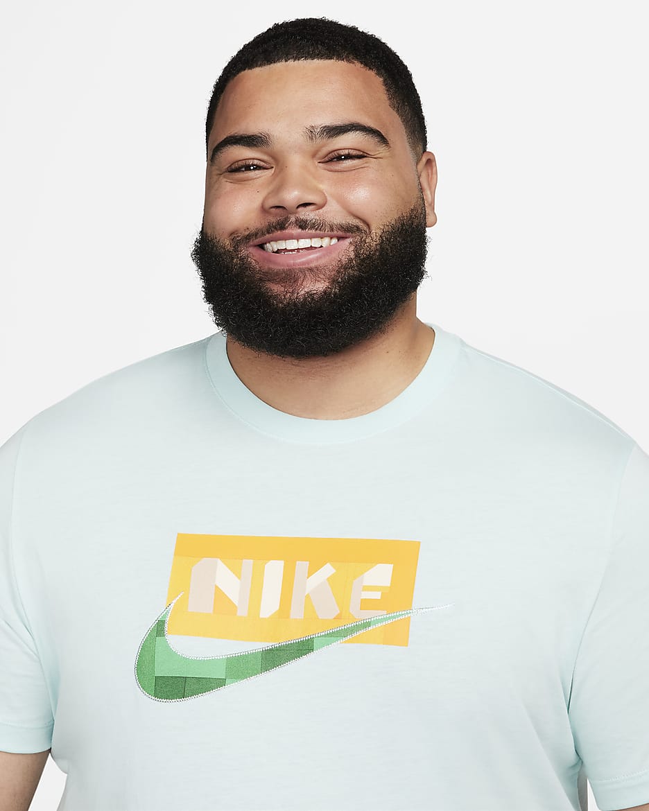 Nike Sportswear Men's T-Shirt. Nike.com