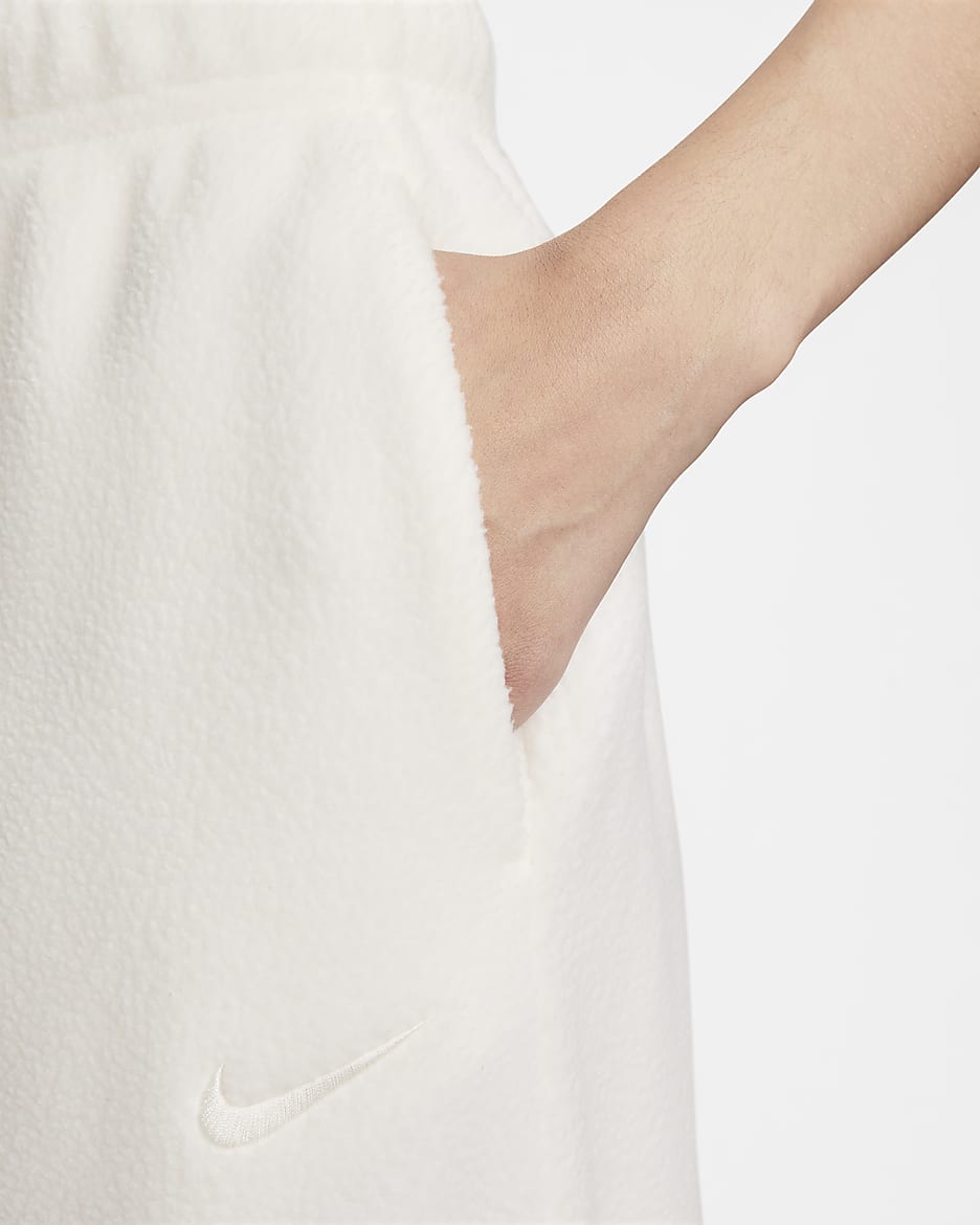 Nike Sportswear Plush Women's Trousers. Nike IE