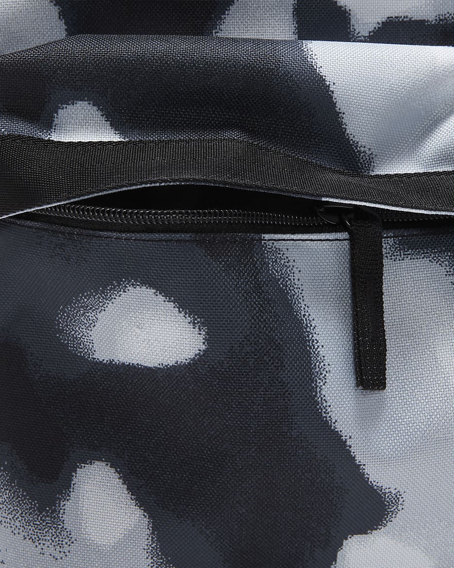 Nike Heritage Backpack (25L). Nike IN