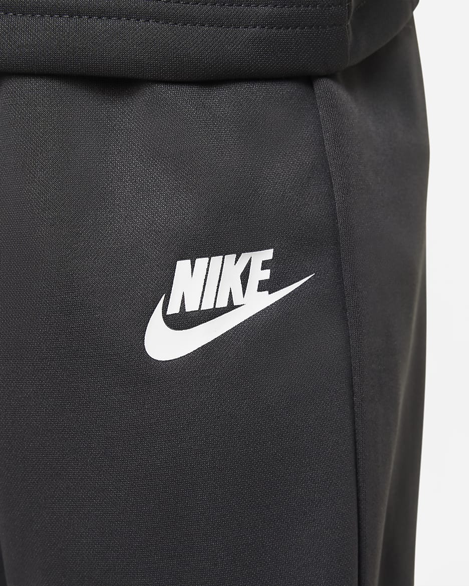 Nike Sportswear Lifestyle Essentials 2-Piece Set Little Kids Dri-FIT ...