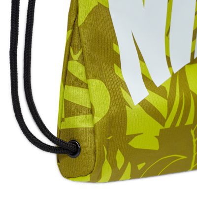 Nike Kids' Drawstring Bag (12L). Nike SG