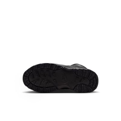 Nike Manoa 17 Stiefel für jüngere Kinder. Nike LU