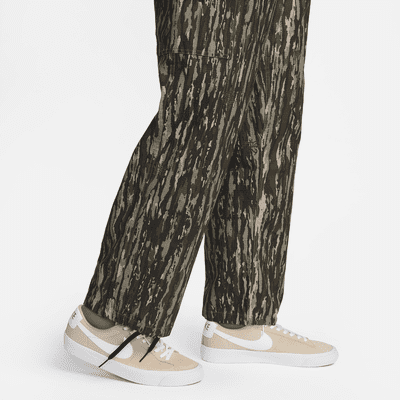 Nike SB RealTree™ Skate Kearny Cargo Trousers. Nike CZ