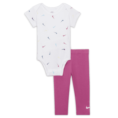 Nike set met rompertje en legging met print voor baby's (3-6 maanden). Nike NL