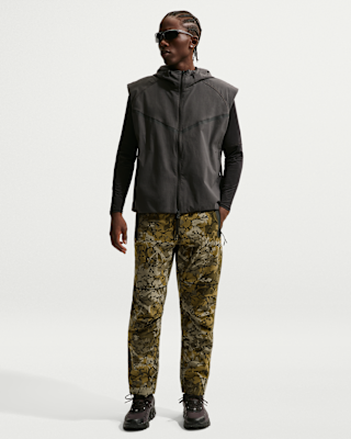 Nike Tech Dri-FIT szőtt, nyitott szegélyű férfinadrág. Nike HU
