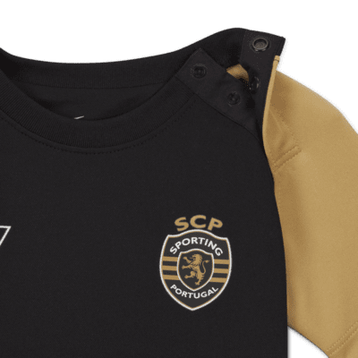 Sporting CP x CR7 2023/24 Stadium Baby/Toddler Football Kit. Nike LU