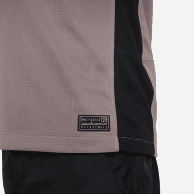 Tottenham Hotspur 2023/24 Stadium Third Older Kids' Nike Dri-FIT Football Shirt. Nike PT