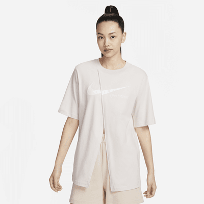 Nike Sportswear Collection Women's Oversized Slit Short-Sleeve Top. Nike ID