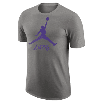 Pánské tričko Jordan Essential NBA Los Angeles Lakers. Nike CZ