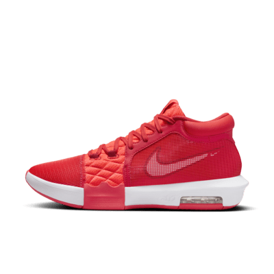 LeBron Witness 8-basketballsko. Nike DK