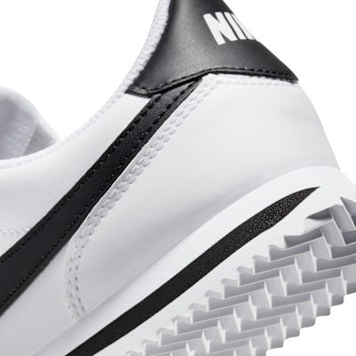 Nike Cortez Basic SL Older Kids' Shoes. Nike ID