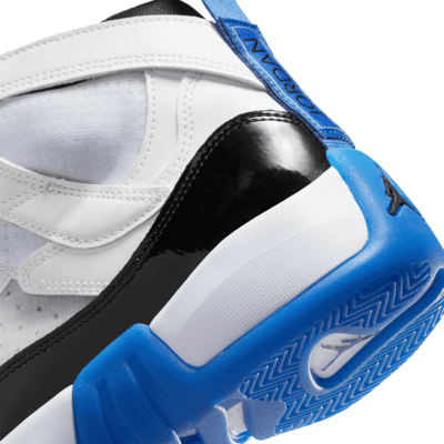 Jumpman Two Trey Men's Shoes. Nike BE