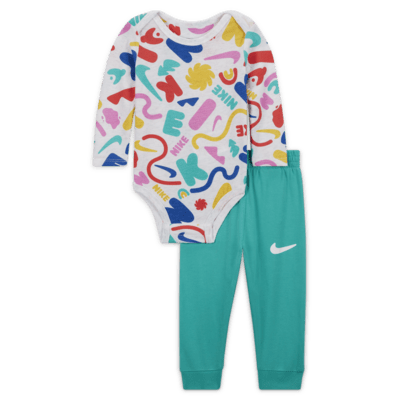 Nike Sportswear Primary Play Bodysuit and Pants Set zweiteiliges Set für Babys. Nike DE