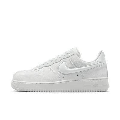 Chaussure Nike Air Force 1 '07 pour femme. Nike CA