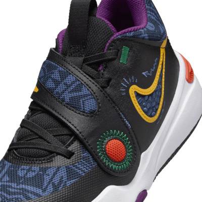 Nike Team Hustle D 11 SE Older Kids' Basketball Shoes. Nike VN