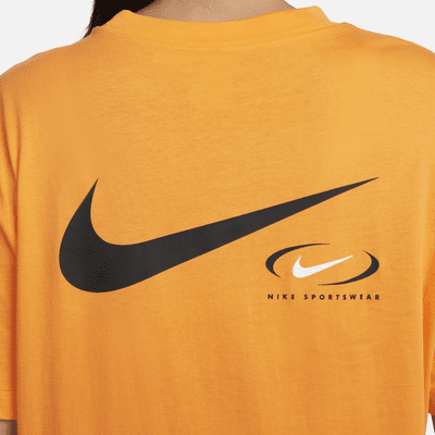 Nike Sportswear Women's Graphic T-Shirt. Nike LU