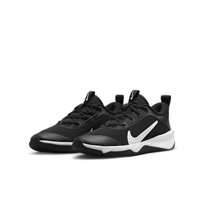 Nike Omni Multi-Court Older Kids' Indoor Court Shoes. Nike IE