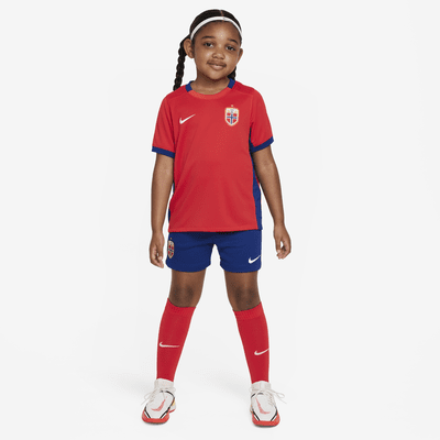 Norway 2023 Stadium Home Younger Kids' Nike Dri-FIT 3-Piece Kit. Nike IE