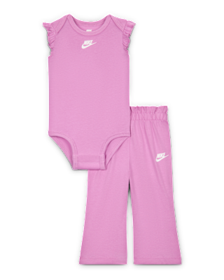 Tvådelat set med byxor med paperbag-midja för baby Nike (3–6 mån). Nike SE