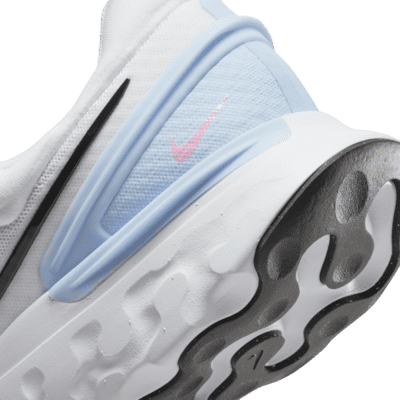 Nike React Miler 3 Men's Road Running Shoes. Nike IN