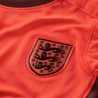 England Away Baby/Toddler Nike Kit. Nike BE