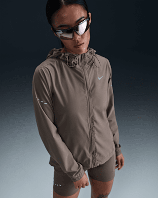 Nike Swift Women's Repel Packable Running Jacket. Nike PH