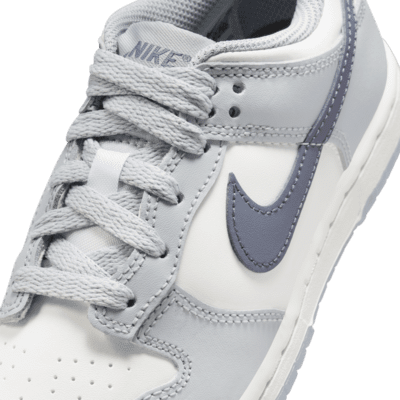 Nike Dunk Low Younger Kids' Shoes. Nike IN