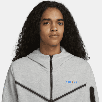 FC Barcelona Tech Fleece Windrunner Herren-Kapuzenjacke. Nike AT