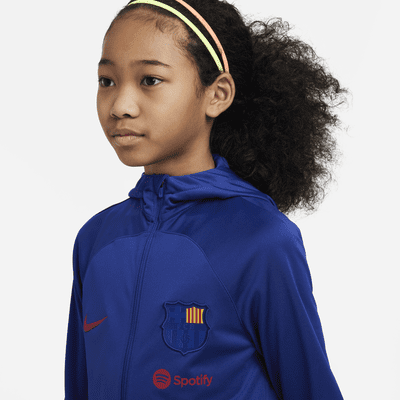 F.C. Barcelona Strike Older Kids' Nike Dri-FIT Football Tracksuit. Nike LU