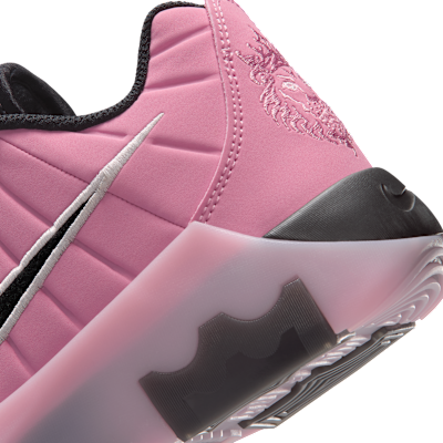 LeBron Witness 9 basketsko til store barn. Nike NO