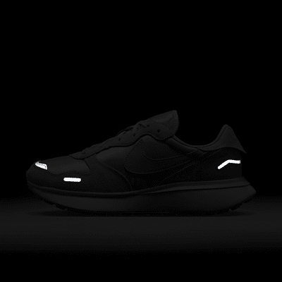 Nike Phoenix Waffle Women's Shoes. Nike SG