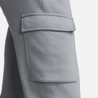 Nike Sportswear Standard Issue Men's Cargo Trousers. Nike BE