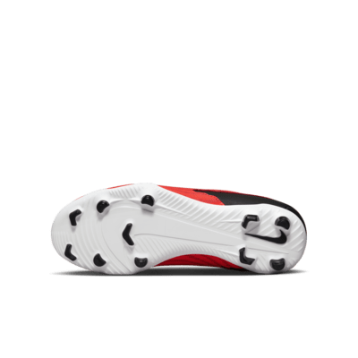 Nike Jr. Phantom GX Club Older Kids' Multi-Ground Football Boot. Nike RO